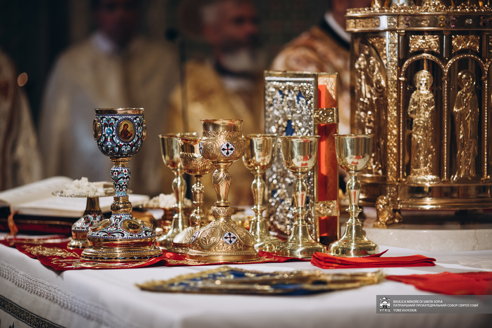 What does "The Church is One, Holy, Catholic, and Apostolic" Mean to ...